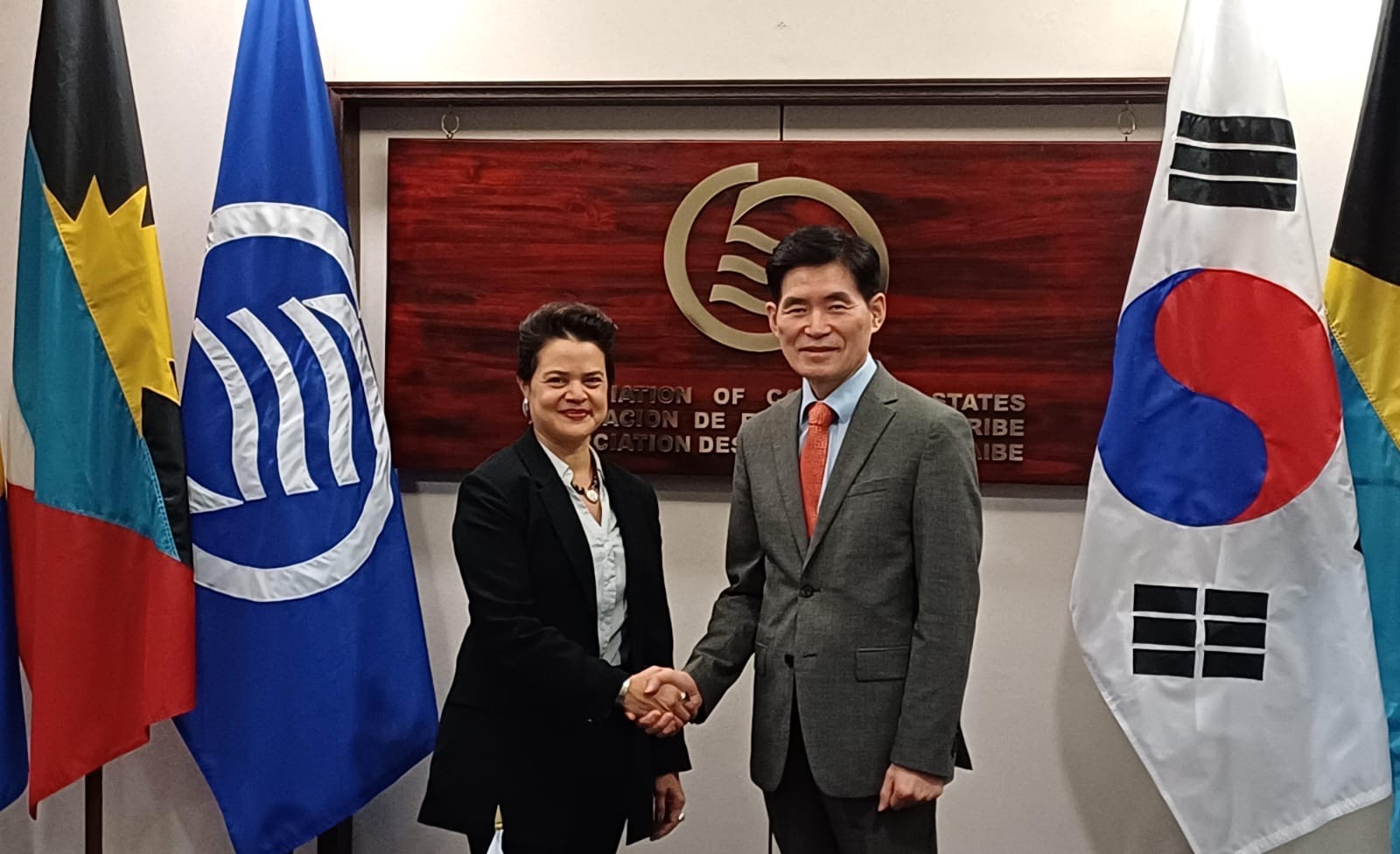 Ambassador Kwon Meets with ACS Secretary General Noemí Espinoza 상세보기 ...